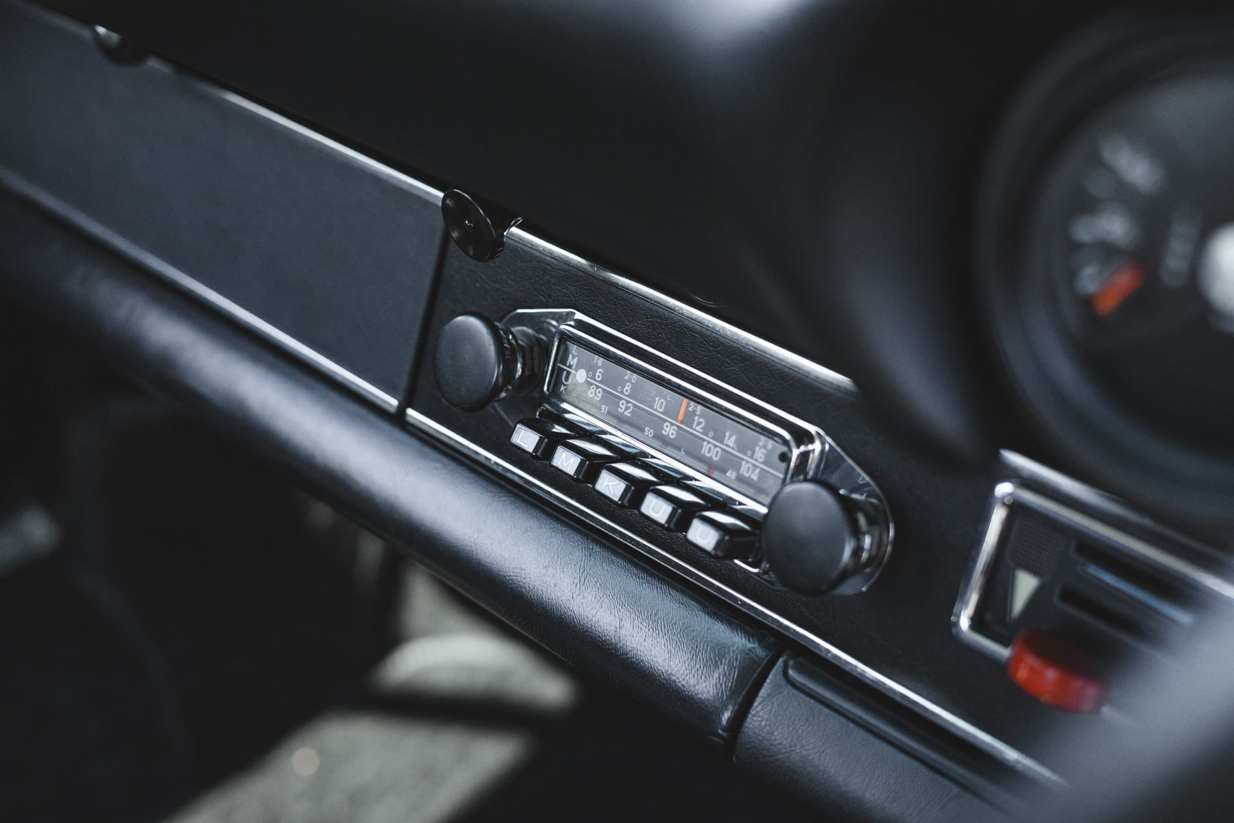 1973 RHD Porsche 911 2.4E For Sale