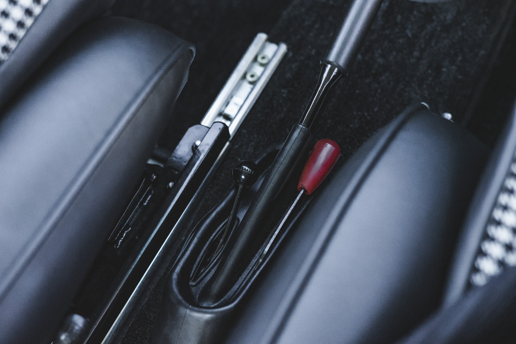 1973 RHD Porsche 911 2.4E For Sale