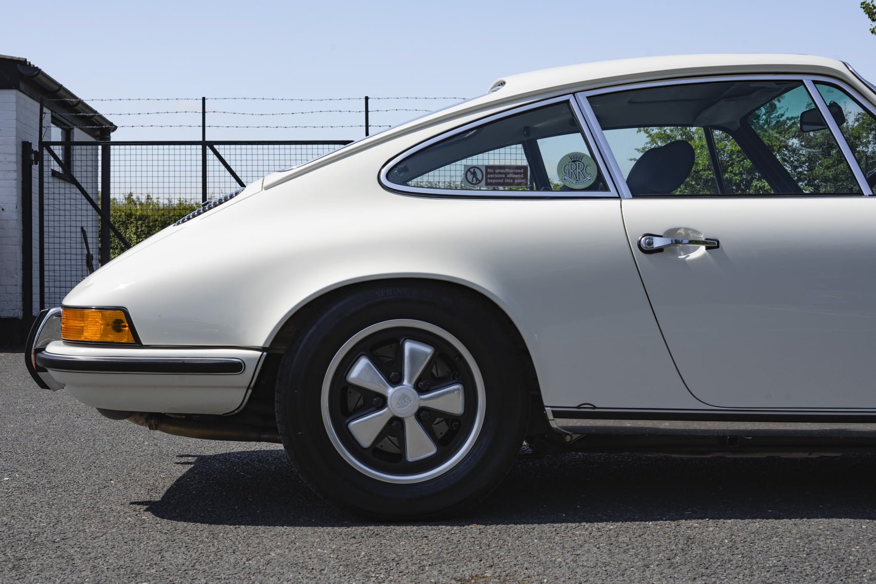 1973 RHD Porsche 911 2.4E For Sale